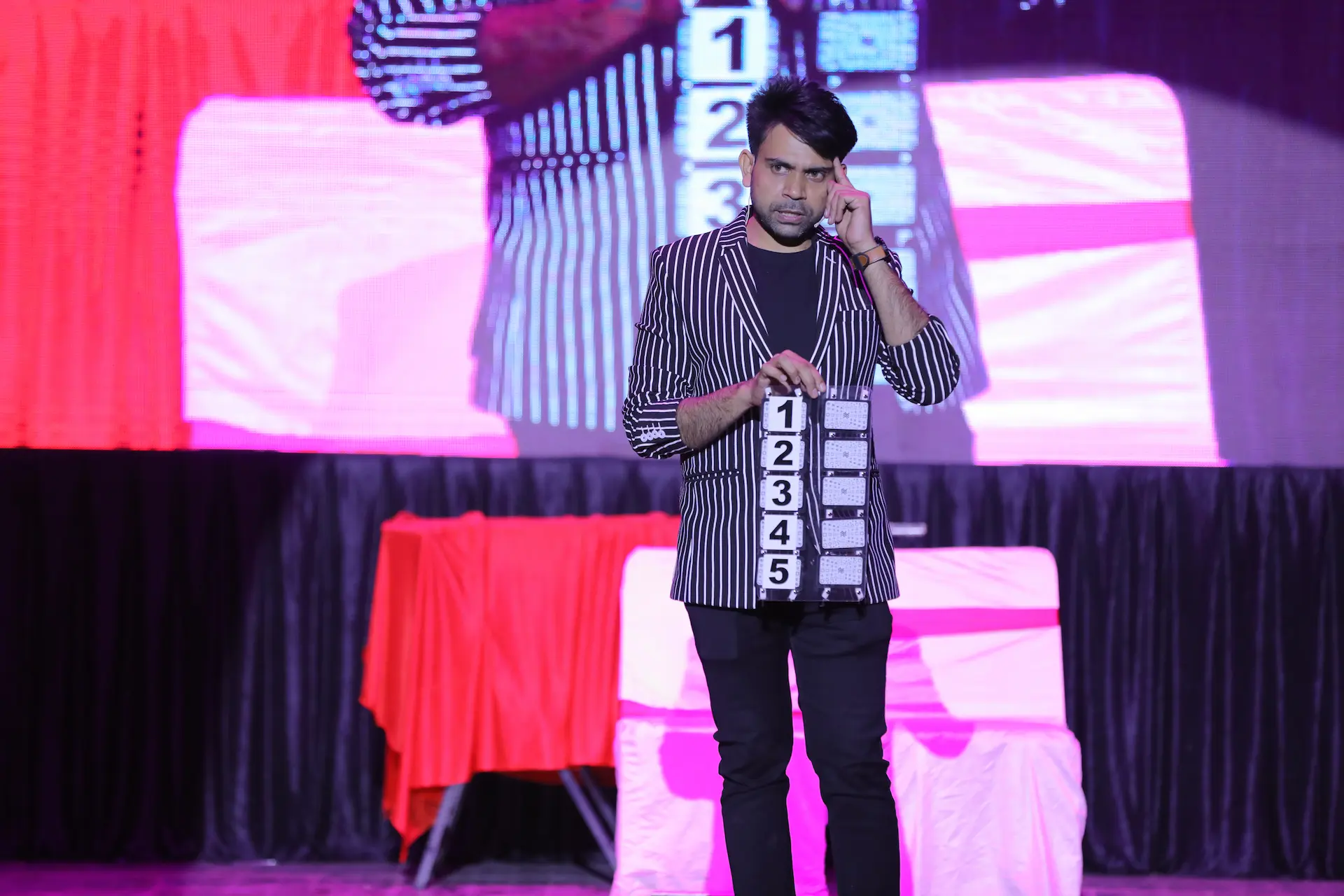 Unlock Your Potential: Learn Mind Reading with Expert Ravinder Kumar